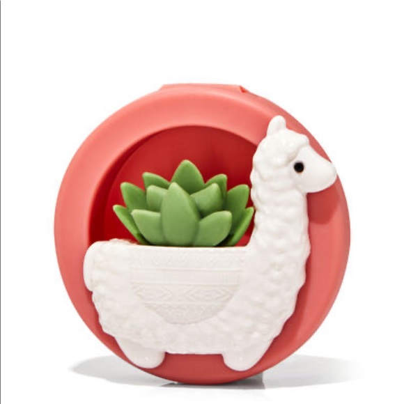 Bath & Body Works | Bath & Body | Nwt Bath Body Works Llama Succulent ...
